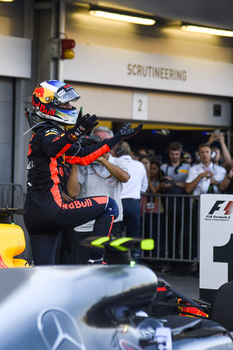 F1, GP Azerbaijan 2017: vince Ricciardo - Formula 1 - Automoto.it