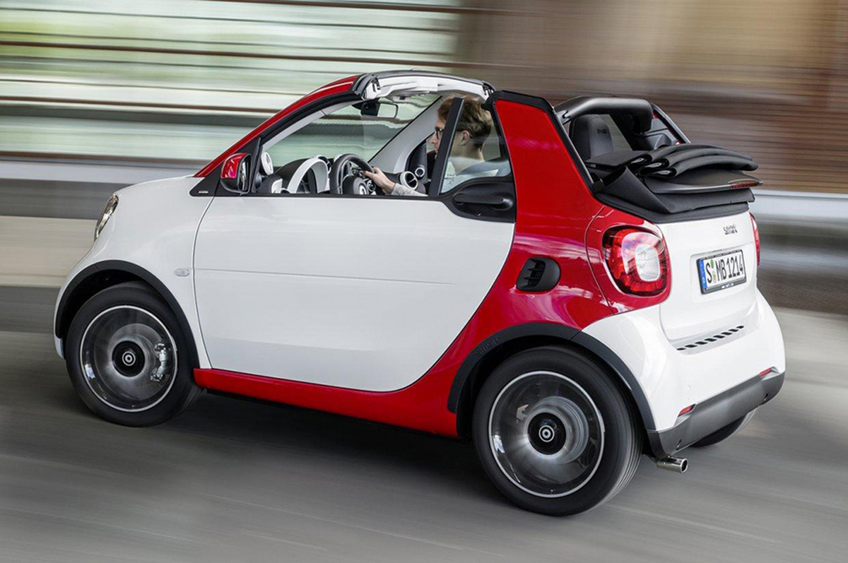 Nuova smart fortwo cabrio: lo spirito è quello di sempre - Saloni ...