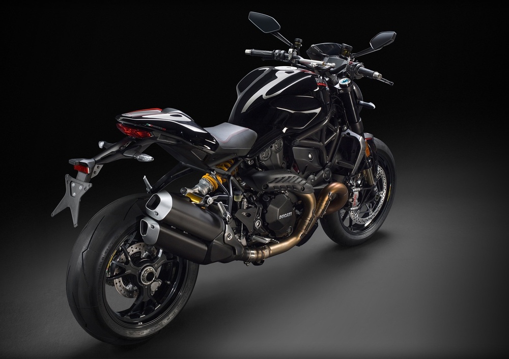 Ducati Monster 1200 R (2016 - 19), prezzo e scheda tecnica - Moto.it