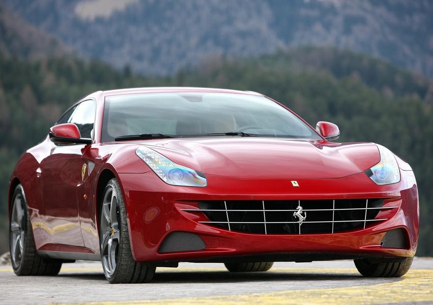 Ferrari FF Coupé FF DCT (03/2011 - 03/2016): prezzo e scheda tecnica ...