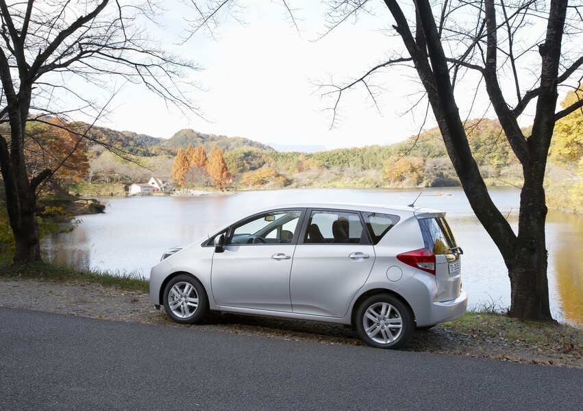 Subaru Trezia 1.3i 6MT Comfort (02/2011 - 09/2014): prezzo e scheda ...