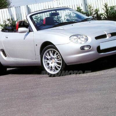 Mg MGF 1.6i cat (04/2001 - 03/2002): prezzo e scheda tecnica - Automoto.it