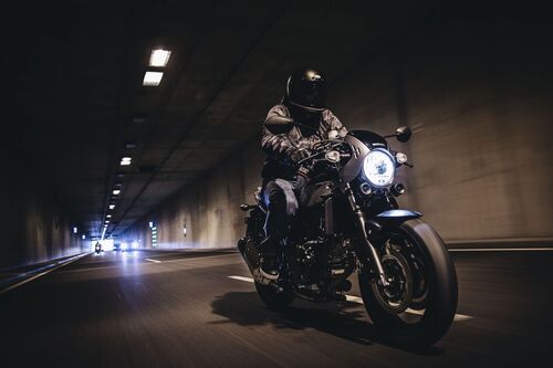 EICMA 2017: Suzuki SV 650X, foto, video e dati - Fiere e saloni - Moto.it