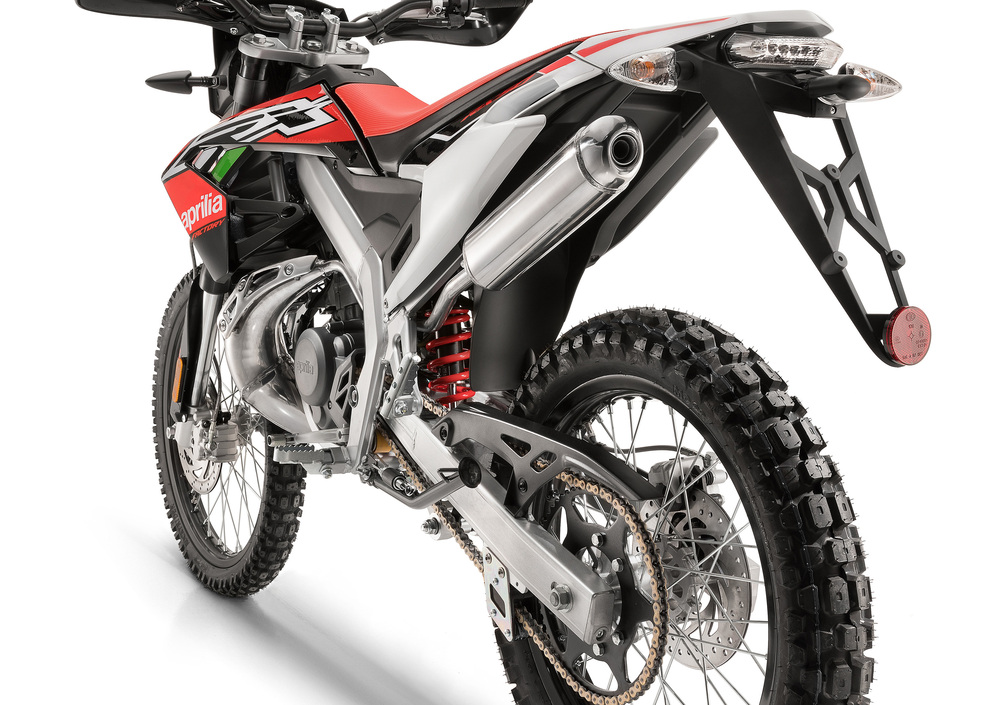Aprilia RX 50 Factory (2018), prezzo e scheda tecnica - Moto.it