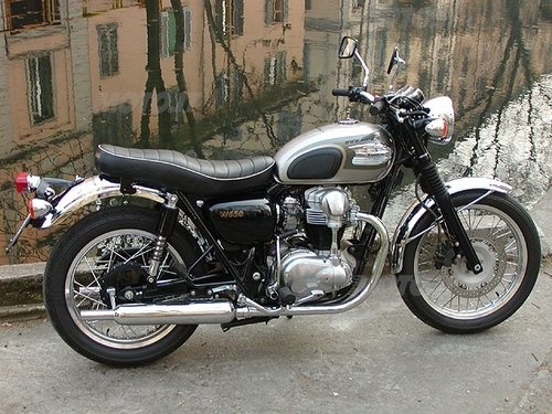 Prova KAWASAKI W 650 - Prove - Moto.it