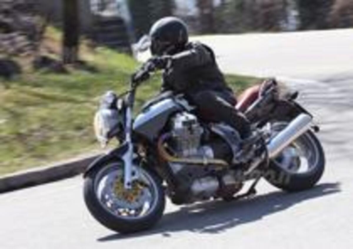 Prova Moto Guzzi Breva 850 - Prove - Moto.it