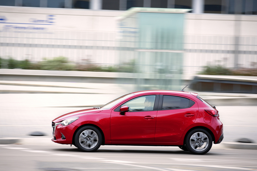 Mazda 2, arriva il nuovo 1.5 diesel con consumi da record - Prove ...