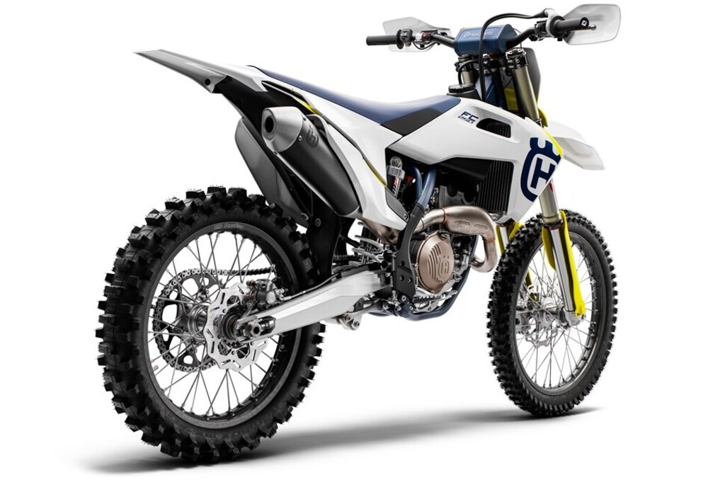 Husqvarna FC 250 (2019), prezzo e scheda tecnica - Moto.it