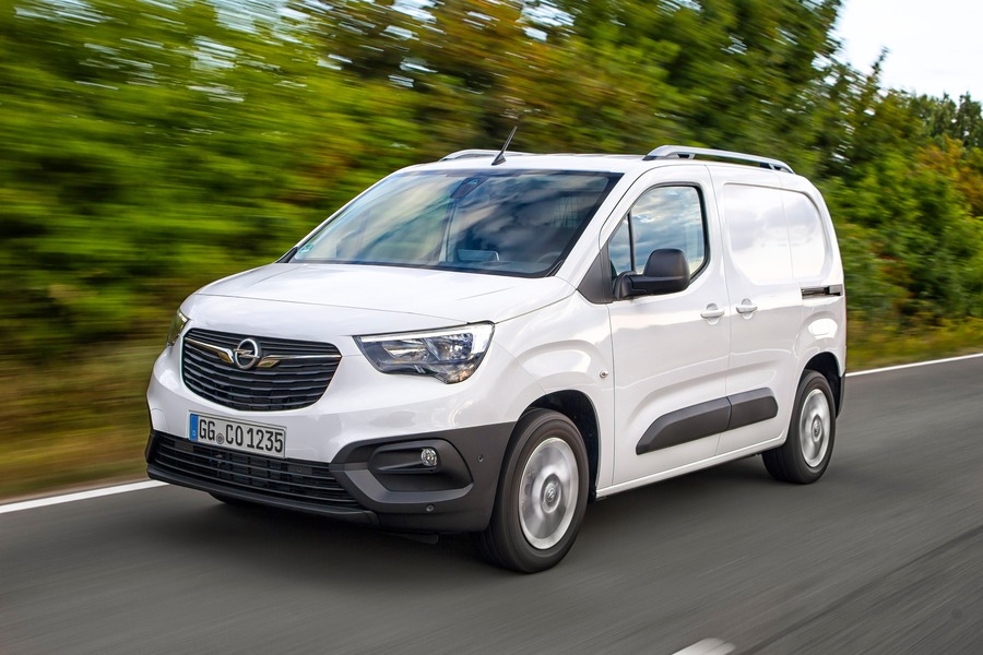 Opel Combo Furgone Cargo XL 1.6 Diesel 100CV S&S PL-TN 950kg nuove ...