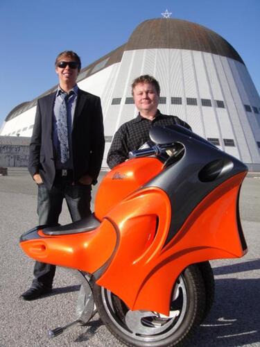 Uno, il diciclo elettrico di Ben Gulak - News - Moto.it