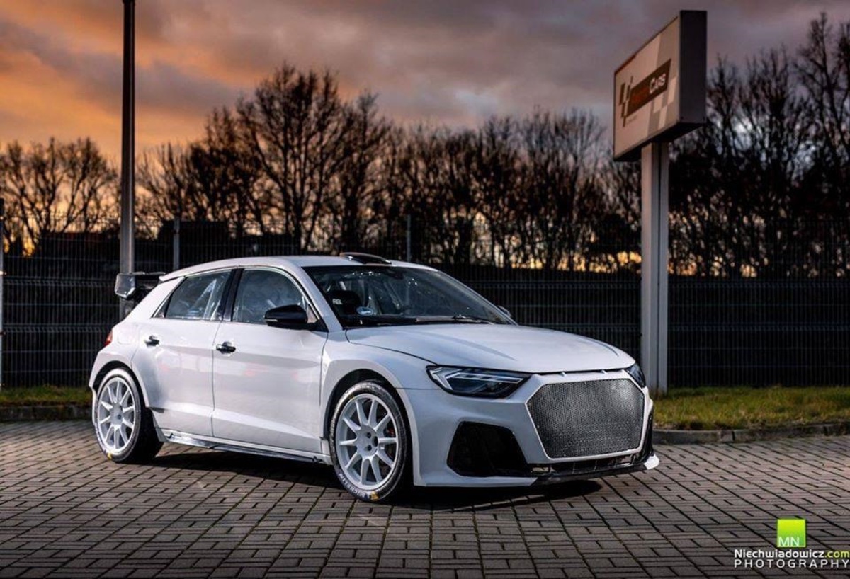 Audi A1 WRC: la versione da rally con un po' di RS3 - News - Automoto.it