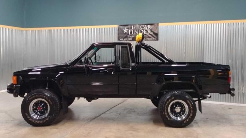 La macchina del tempo e il pick up di Marty McFly vendute all'asta ...