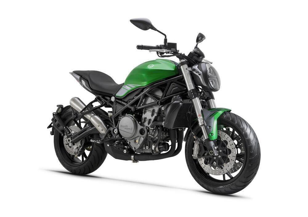 QJ SRG 700. Ecco il nuovo motore Benelli 700 che fa perdere peso - News ...