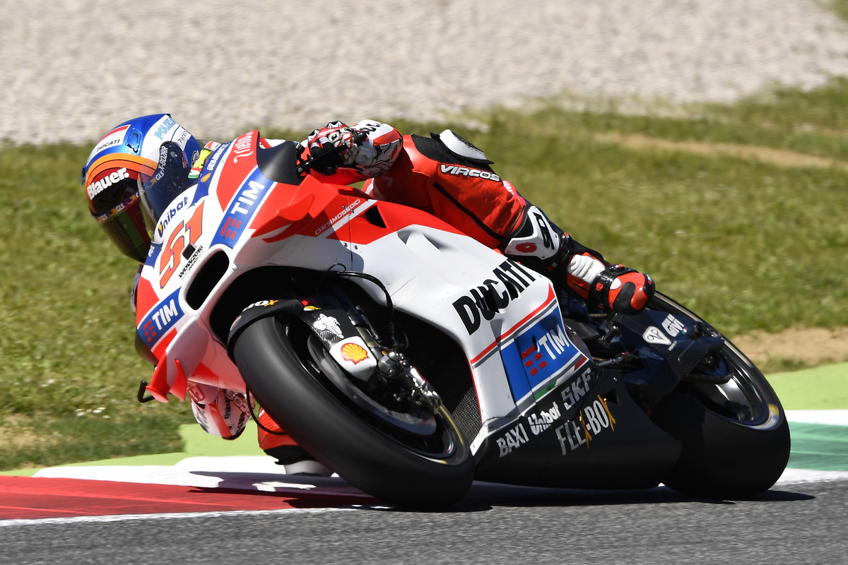 Storie di MotoGP. Michele Pirro e il circuito della Catalunya - MotoGP ...