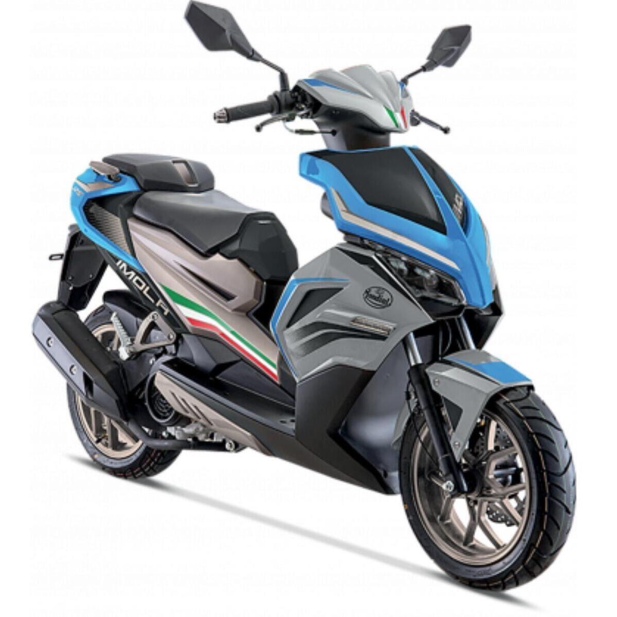 FB Mondial Imola 125, debutto negli scooter - News - Moto.it