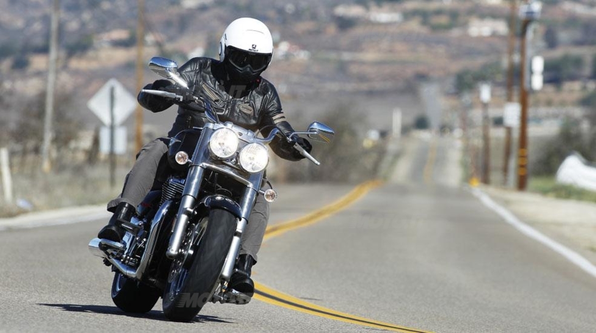 Prova Triumph Thunderbird Commander - Prove - Moto.it