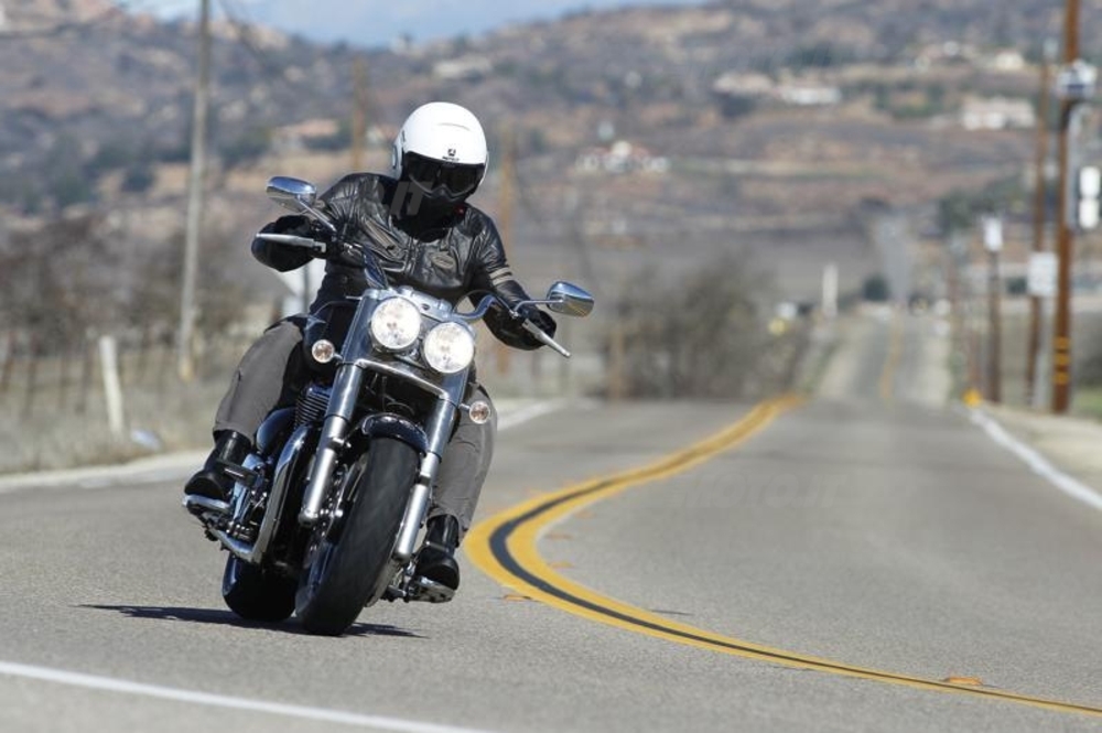 Prova Triumph Thunderbird Commander - Prove - Moto.it