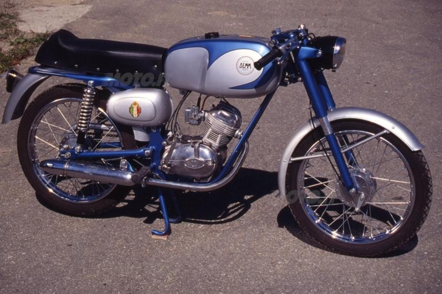 Massimo Clarke: I ciclomotori italiani a quattro tempi / Quarta parte ...