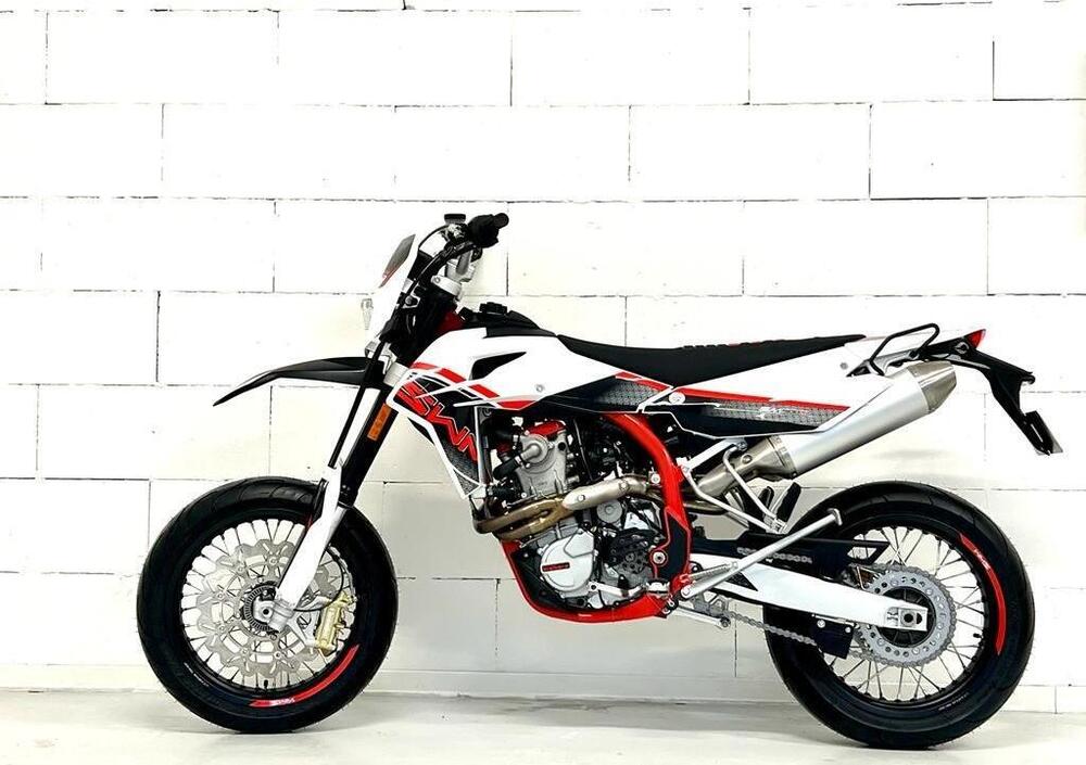 Swm SM 500 R (2021 - 22), prezzo e scheda tecnica - Moto.it