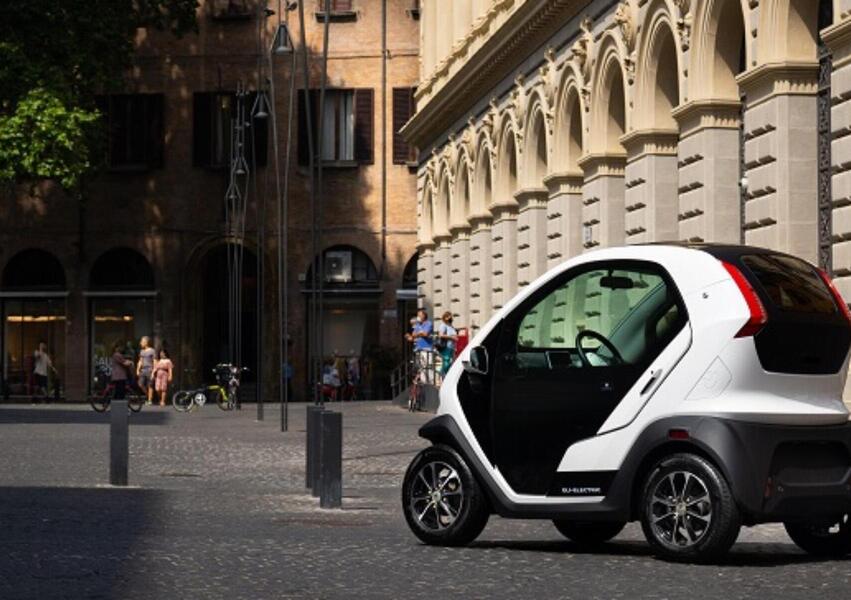 Eli Zero Plus Zero Plus (06/2022): prezzo e scheda tecnica - Automoto.it