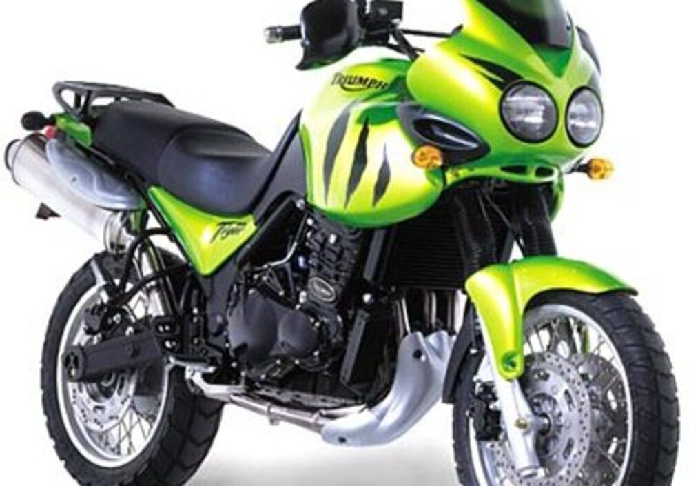 Triumph Tiger 900, prezzo e scheda tecnica - Moto.it
