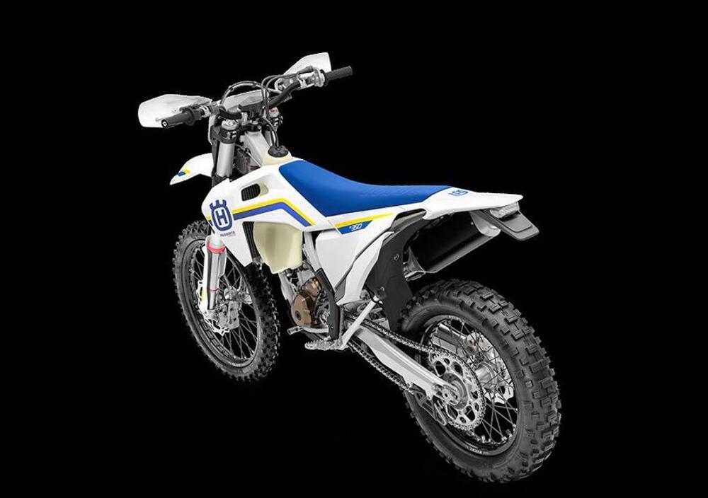 Husqvarna FE 350 Heritage (2023), prezzo e scheda tecnica - Moto.it