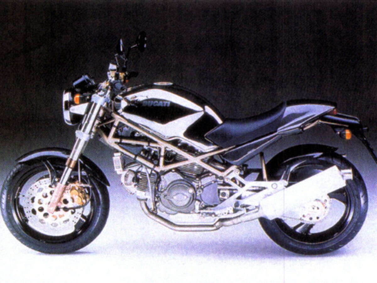 Ducati Monster 900 Cromo I.E. (1999 - 02), prezzo e scheda tecnica ...