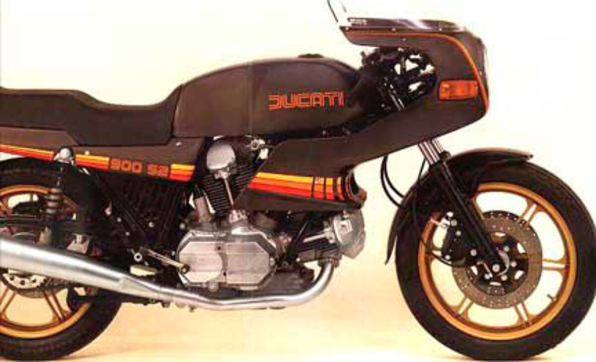 Ducati 900 S2, prezzo e scheda tecnica - Moto.it