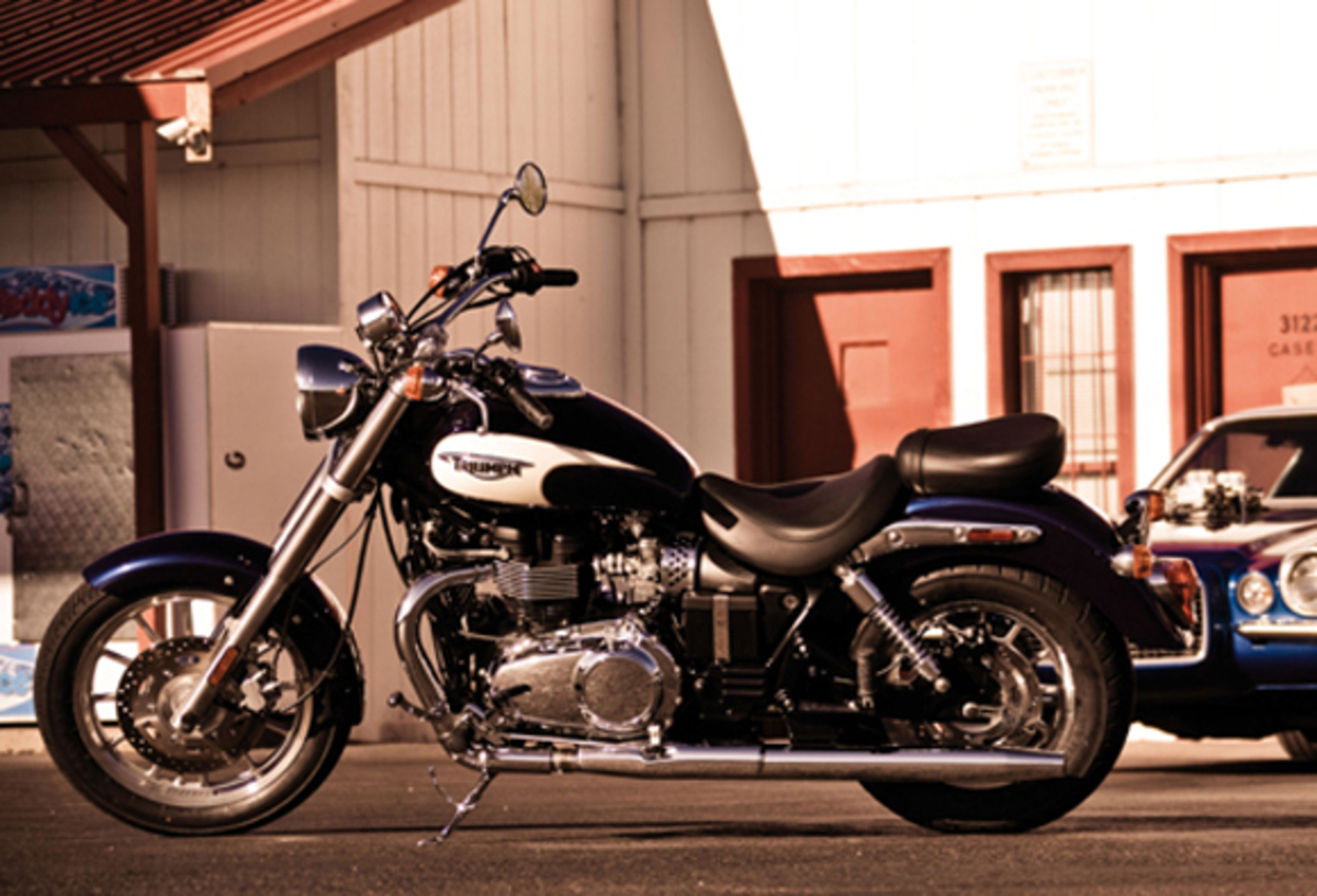 Triumph America (2008 - 10), prezzo e scheda tecnica - Moto.it