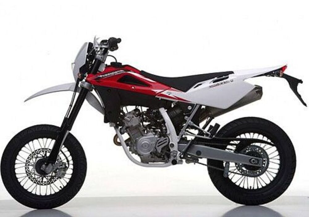 Husqvarna SMR 125 (2011 - 13), prezzo e scheda tecnica - Moto.it