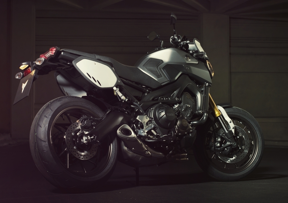 Yamaha MT-09 Sport Tracker ABS (2014 - 16), prezzo e scheda tecnica ...