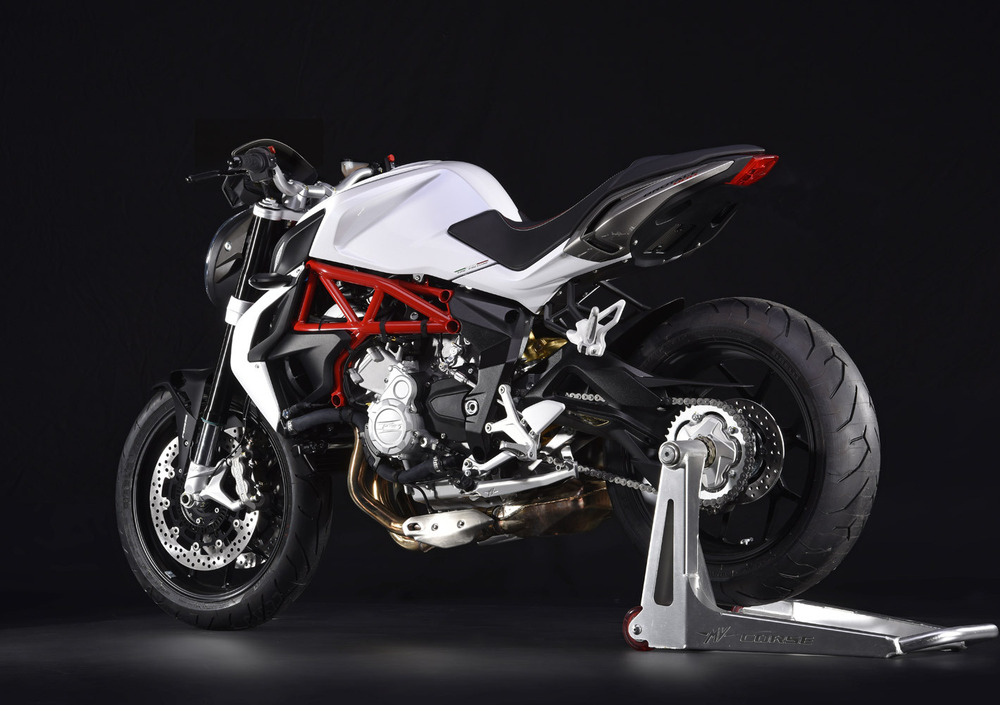 MV Agusta Brutale 800 (2012 - 15), prezzo e scheda tecnica - Moto.it