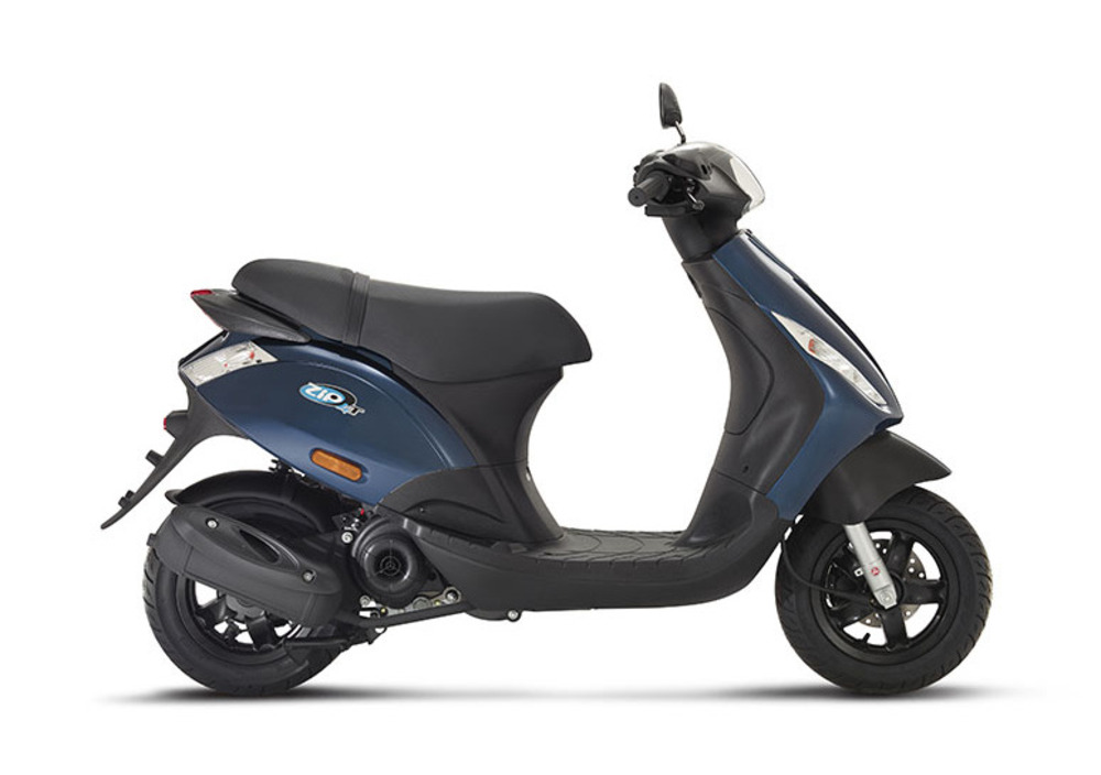 Piaggio Zip 50 4t 2000 17 Prezzo E Scheda Tecnica Moto It