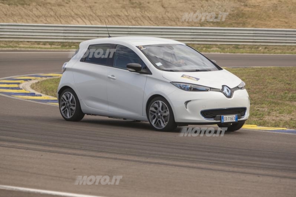 EcoPress Race: Renault Zoe, divertimento ed ecologia - Eco - Automoto.it