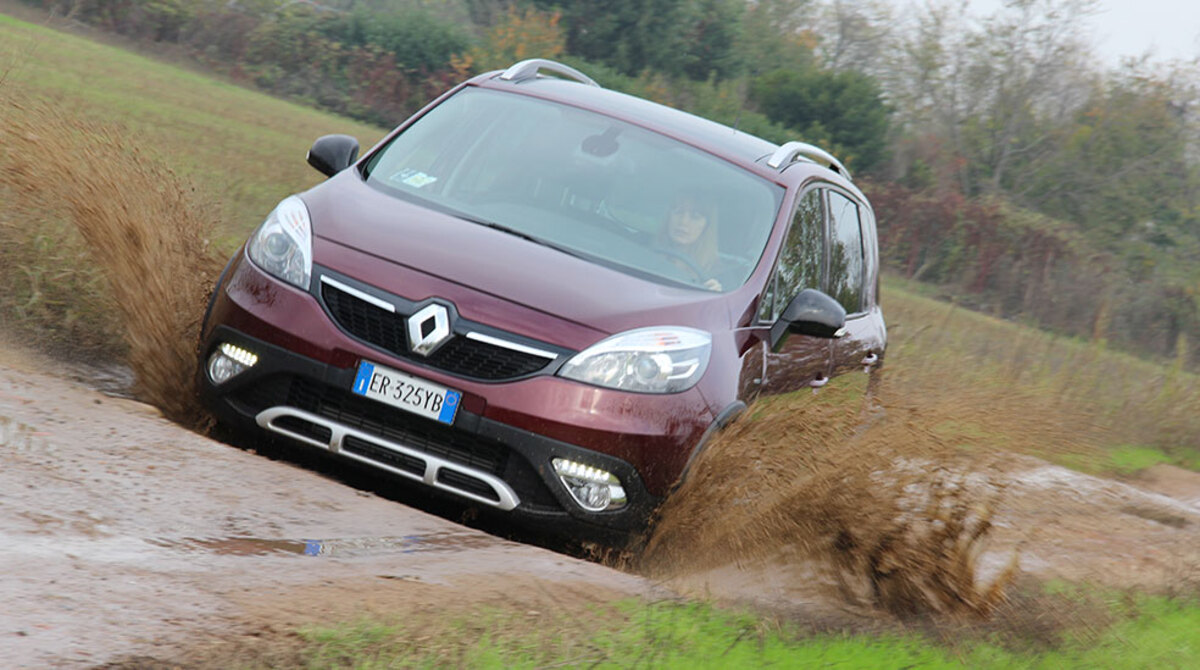Renault Scénic XMod Cross - Prove - Automoto.it