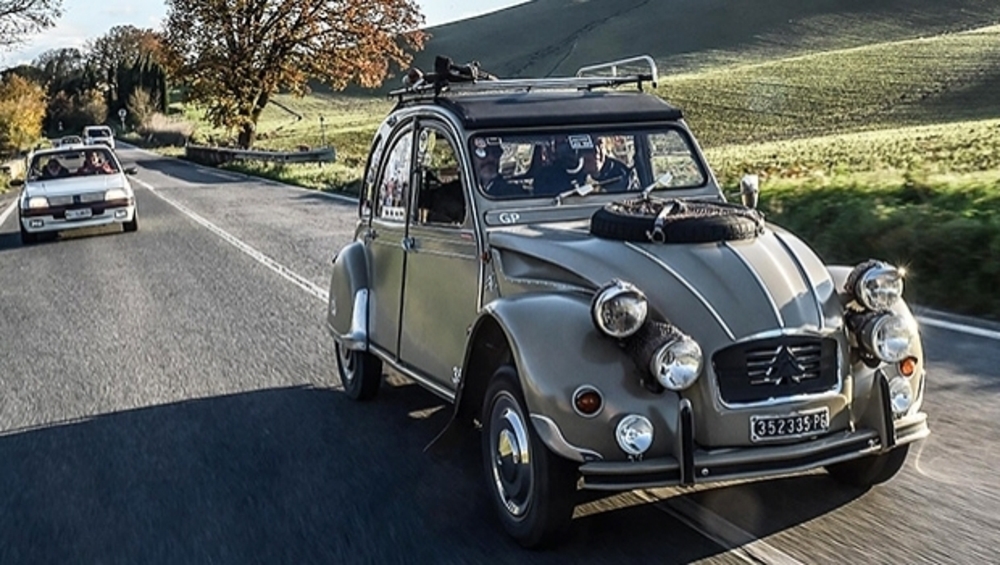 Confronto Heritage, Citroen: 2CV Vs C3 - Prove - Automoto.it