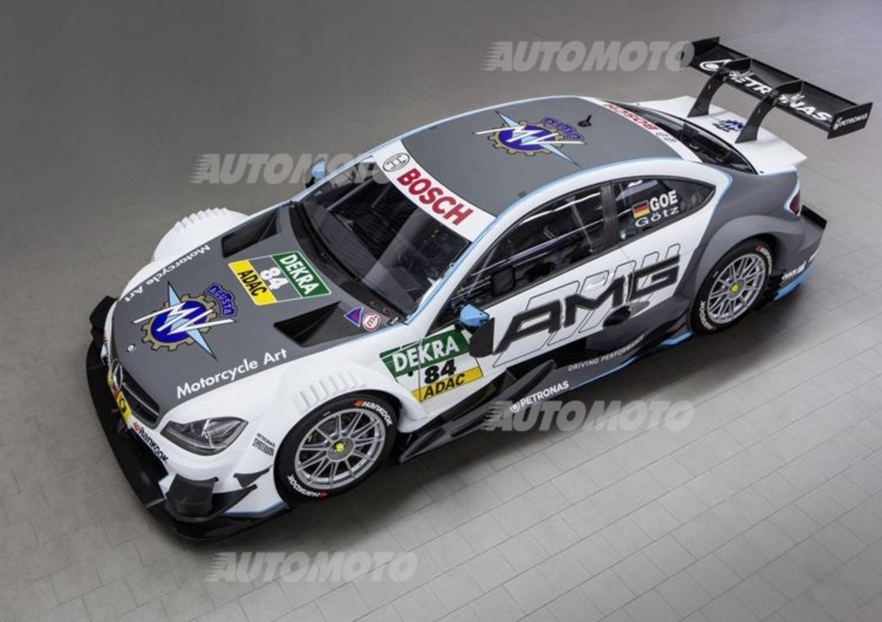Mercedes: la C63 DTM di Gotz correrà con i colori MV Agusta - News ...